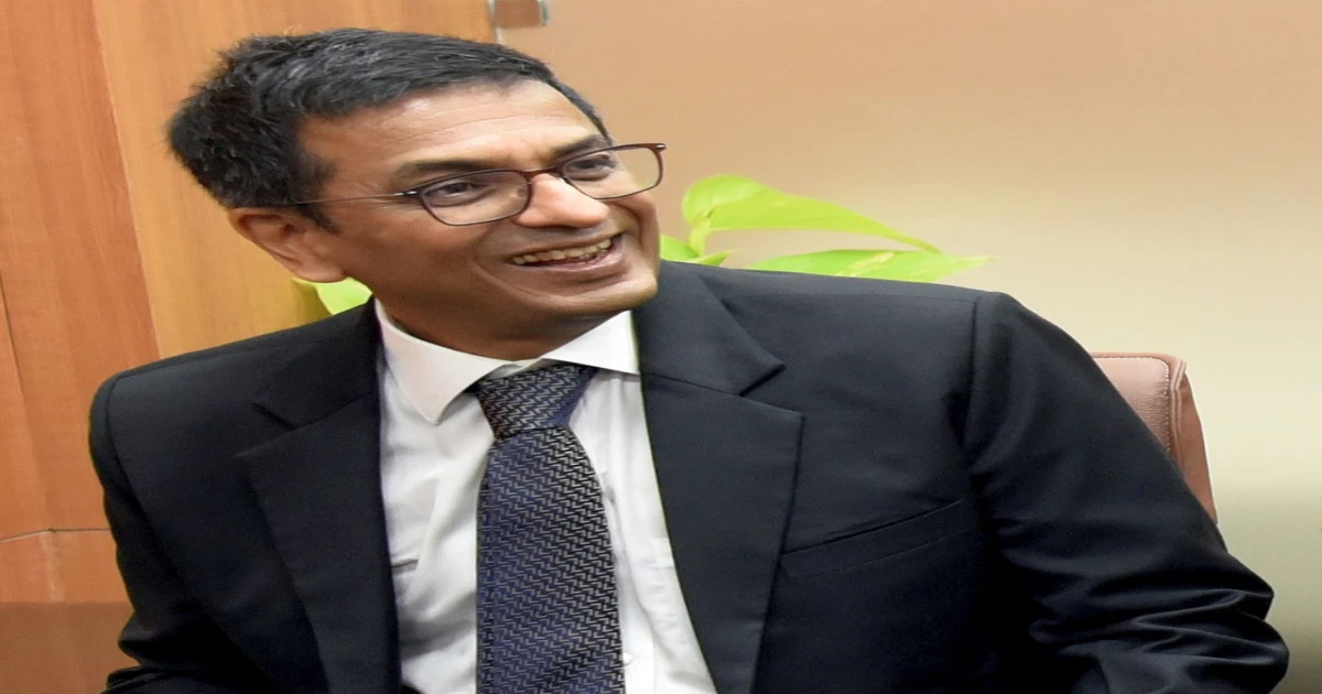 DY Chandrachud pays tribute to soldiers during Christmas celebrations ...