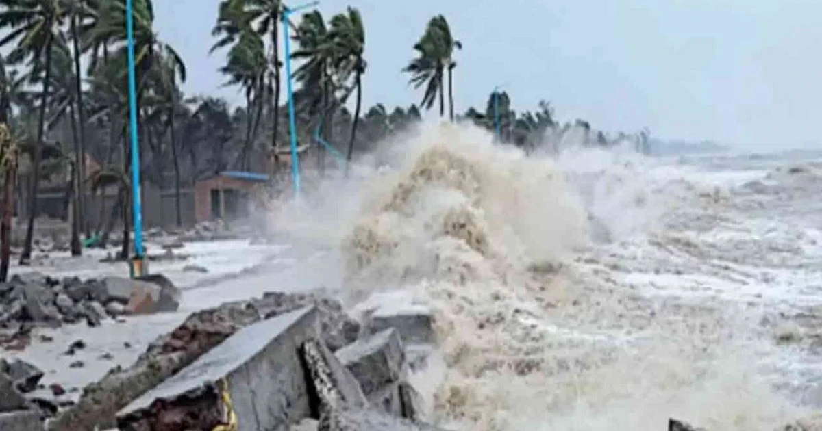 Cyclone Dana Set to Hit Odisha: State on High Alert as Severe Storm ...
