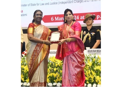 EVOL- A Love Story in Reverse