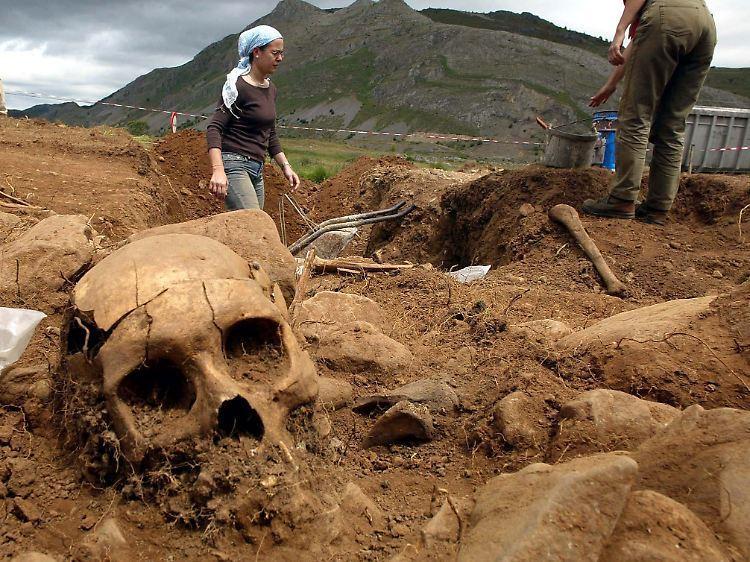 East Africa's historical secrets are revealed by skeletons discovered ...